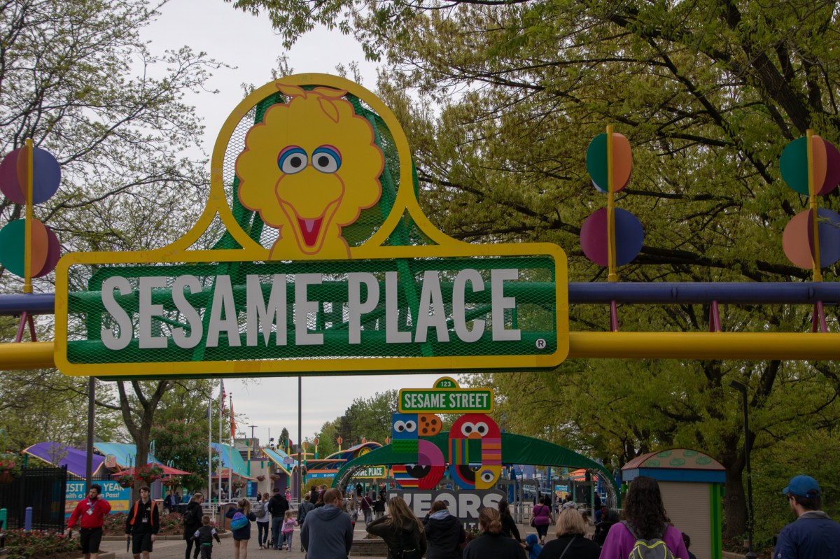 Sunny Days Sweeping the Clouds Away: A review of Sesame Place – Kozmo ...
