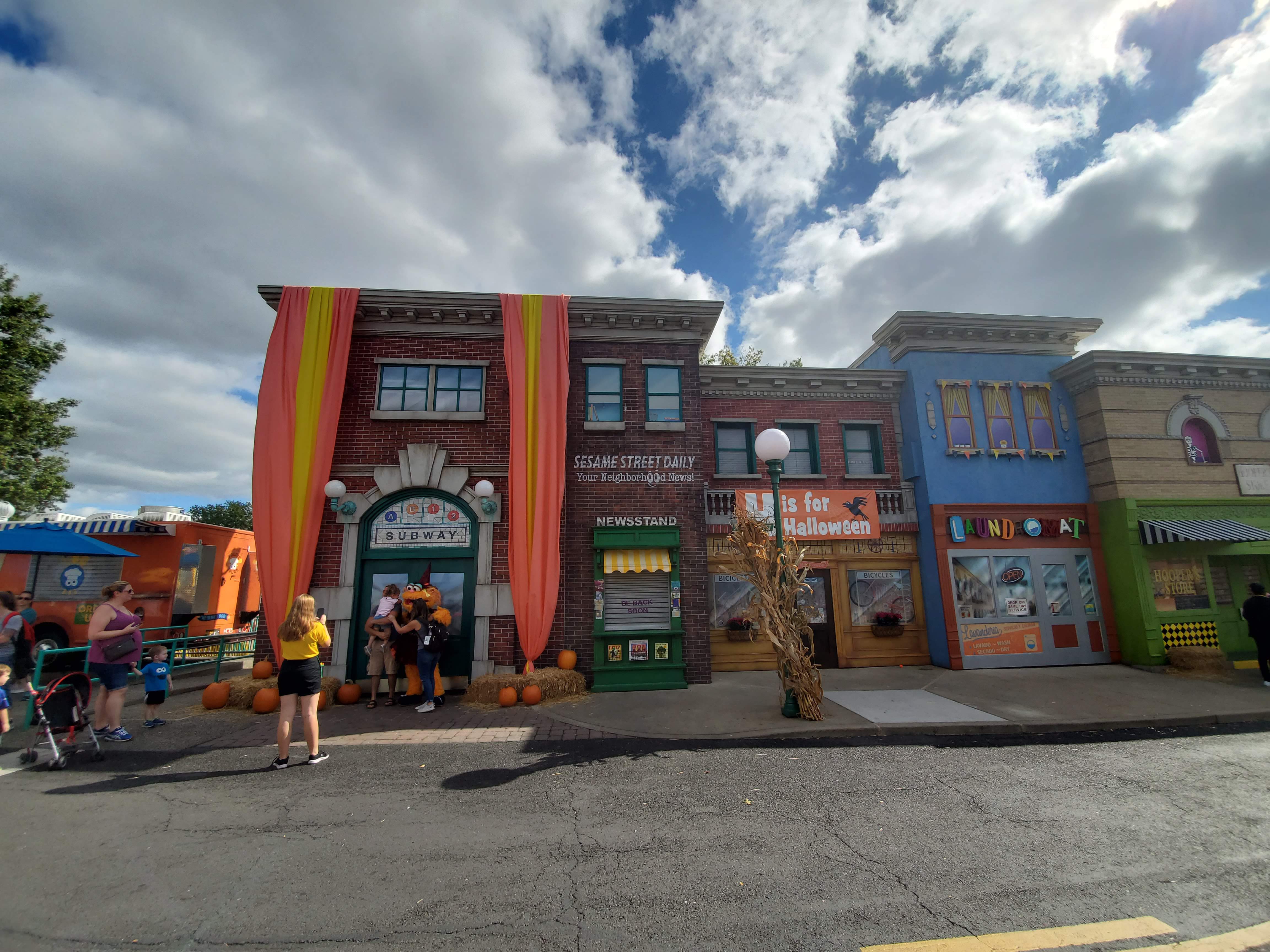 A Guide To Sesame Place – Kozmo Photos