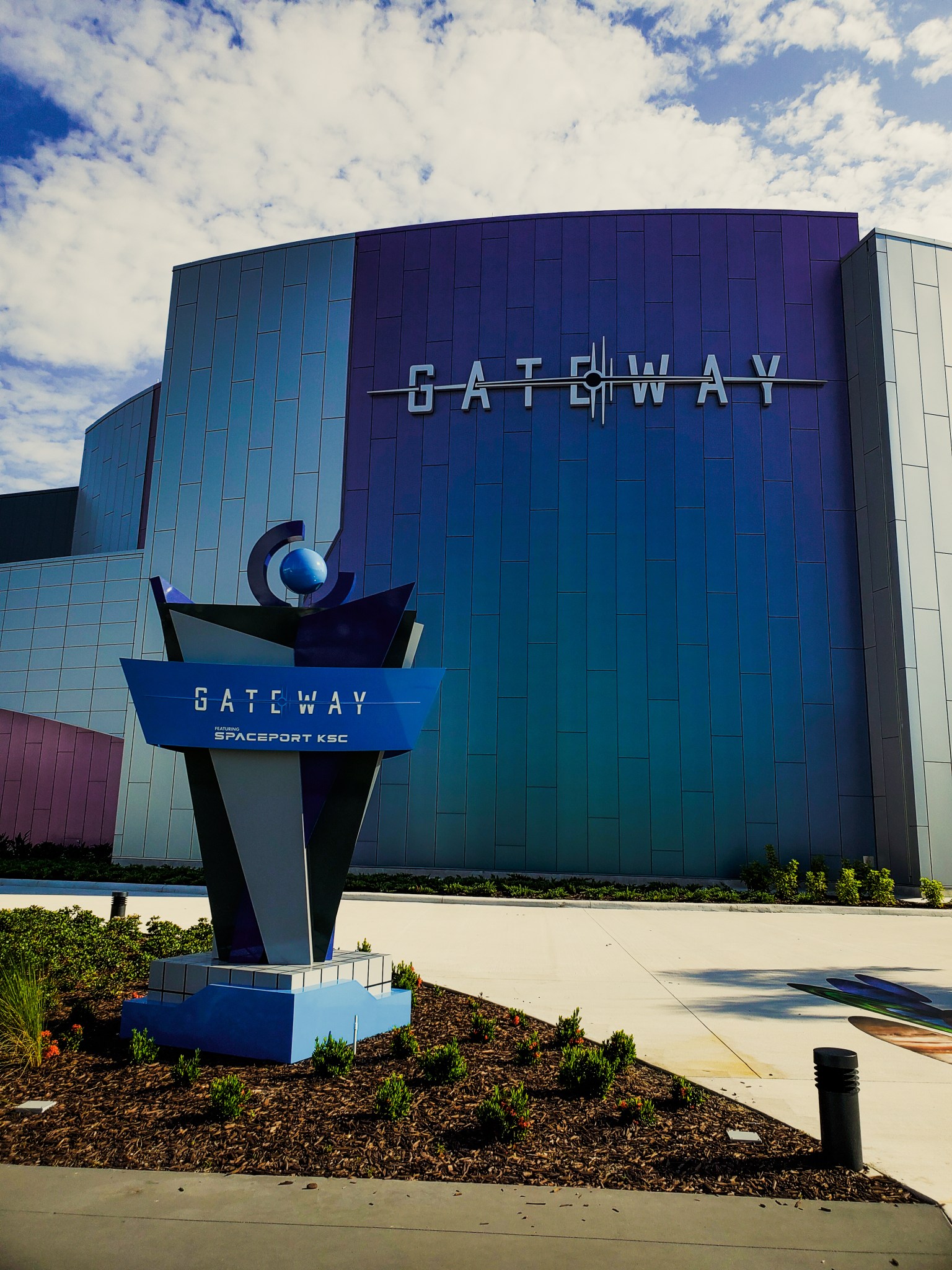 Day 2- KSC, Beaches, and a Huge surprise – Kozmo Photos